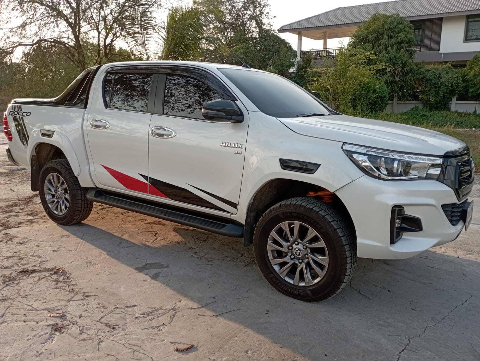 Toyota Hilux Revo Rocco Double Cab 2019 - Tag Corporation
