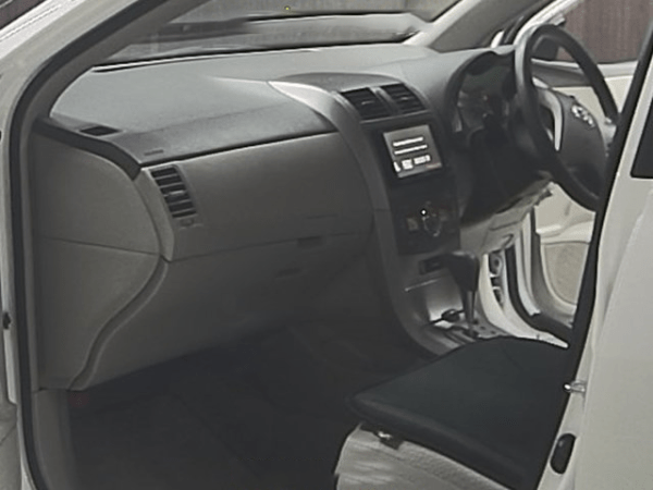 Toyota Corolla Axio NZE141 - Tag Corporation