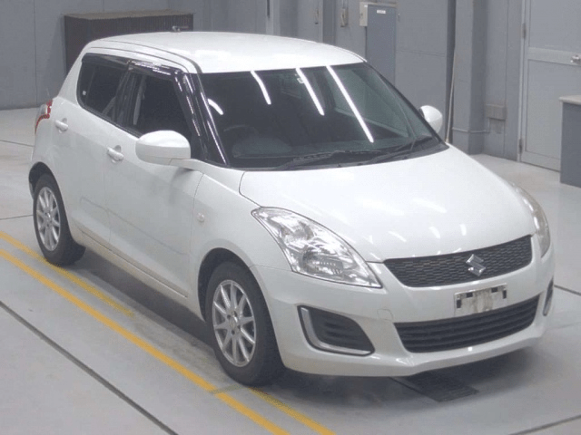 Suzuki Swift ZC72S - Tag Corporation