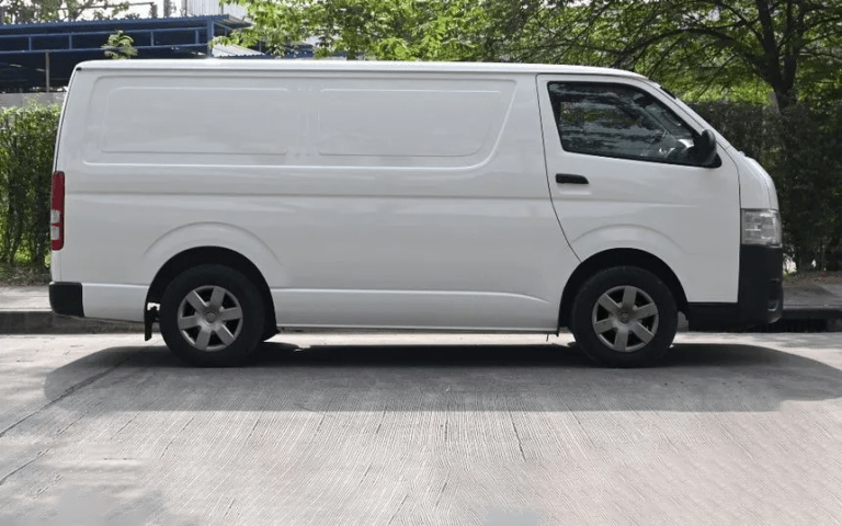 Toyota Hiace - Tag Corporation